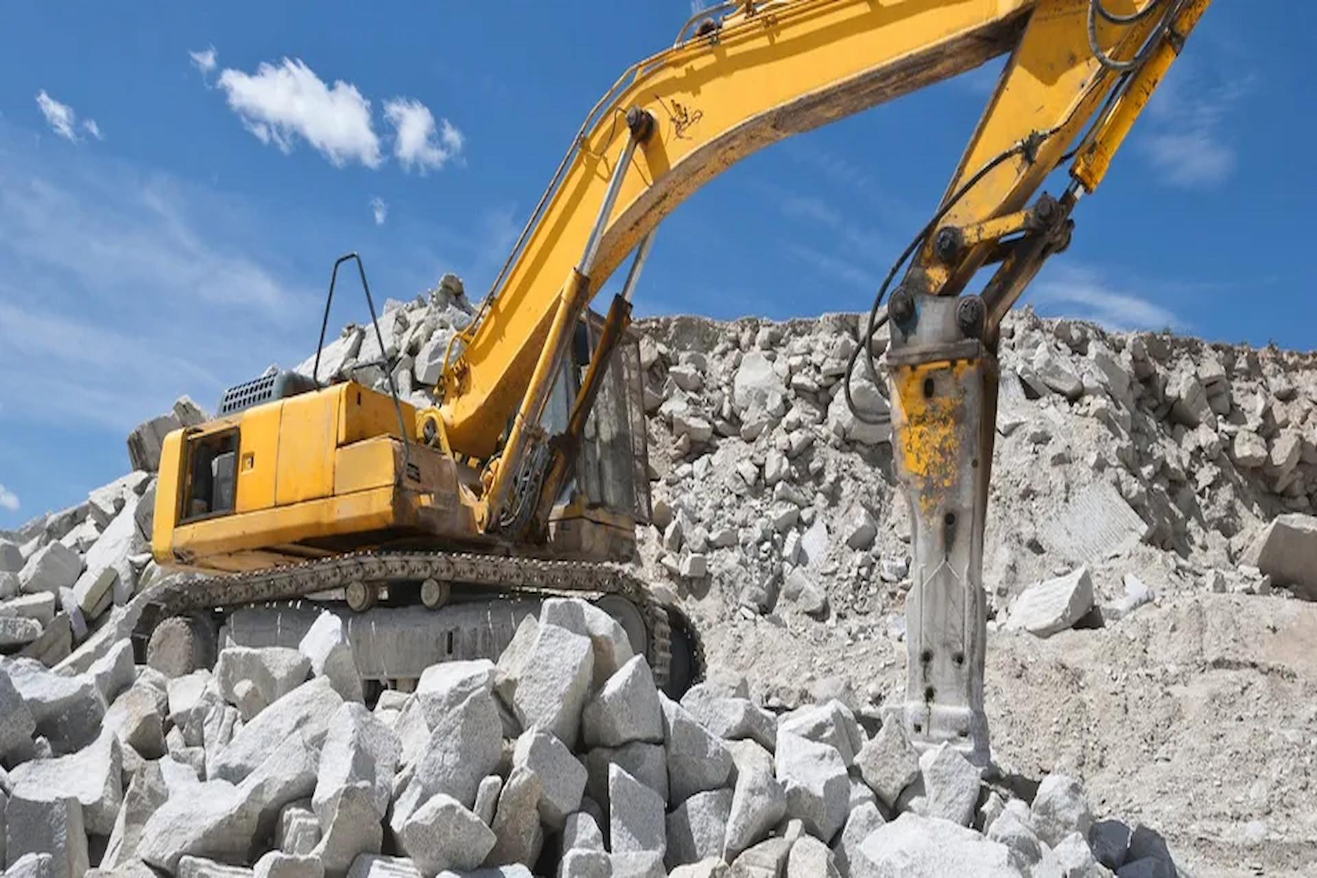 Unearthing Opportunities: Exploring Small Range Breakers in Mining
